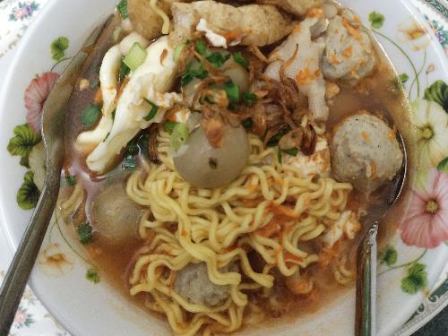 Seblak Prasmanan Madit Khas Bandung, MEDAN KOTA - GoFood