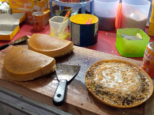 Martabak Dan Roti Bakar Ajip, NDHNG - GoFood