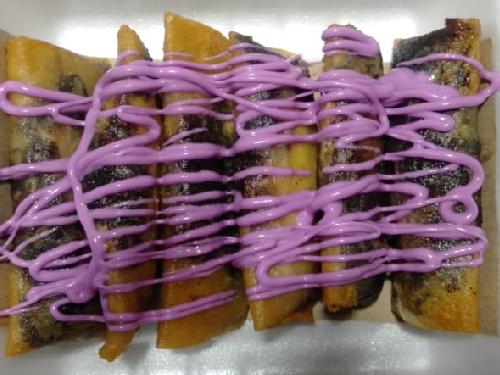 Piscok Lumer dan Banana Roll Masaw Queen - GoFood