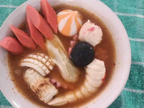 Seblak Gaul Bandung Teh Ina, Jl Villa Jasmine - GoFood