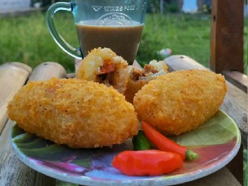 Combro & Misro Gang Aut Bogor, Jl. Raya Puncak - GoFood