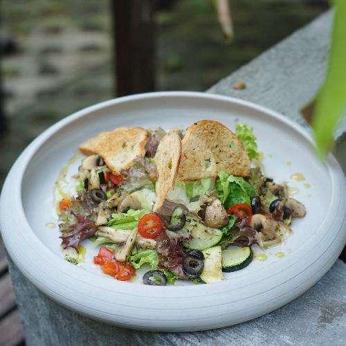 Shamrock Kitchen & Bar, Tebet - GoFood