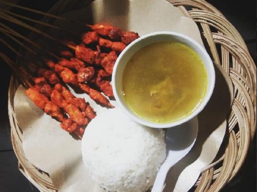 Sate Taichan & Pedas Asin, Perumnas - GoFood