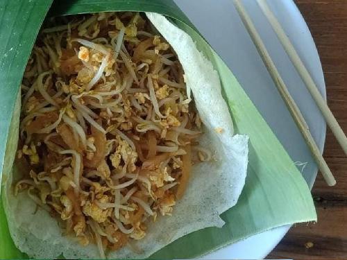Siomay Ikan & Lumpia Basah Bandung Nuraos, Jalan Trengguli 54 - GoFood