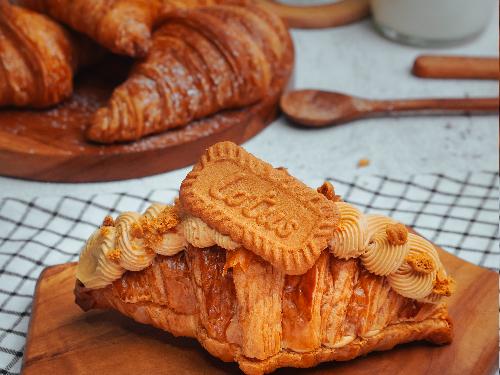 The Baker Museum, One Batam - GoFood