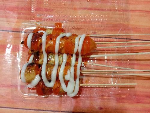 Bakaran Radar,Sultan Adam Depan Frozen Food Radar - GoFood