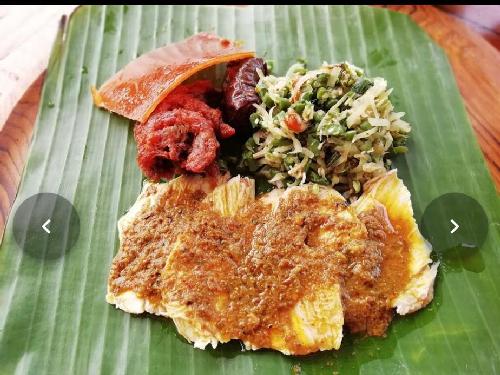 Babi Guling Gung Cung , Ubud - GoFood
