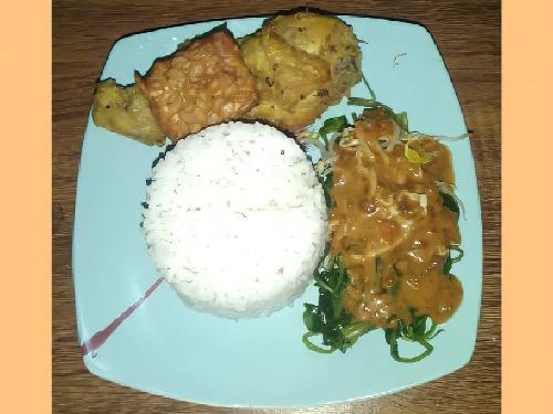 Nasi Pecel & Es Suket Ireng Omah Hakiki, Putra Bangsa 3 - GoFood