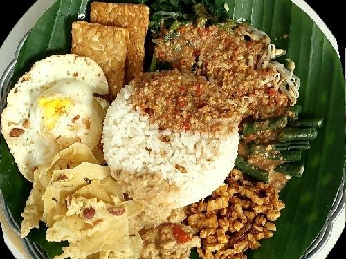 Nasi Pecel Kediri, Lapangan Gembus - GoFood