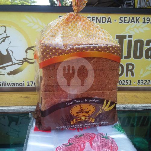 Roti Tan Ek Tjoan Bogor, Pondok Jaya Bintaro - GoFood
