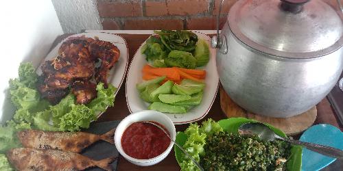 Kuliner (Dapur Mitoha), Ayam Bakar, Ikan Bakar, Nasi Liwet, Dll. - GoFood