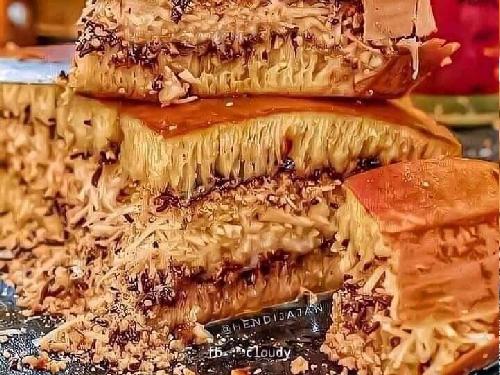 MARTABAK TERANG BULAN - GoFood