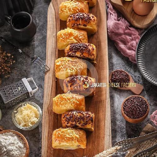 Cake Jakarta Cheese Factory & Kumo Reseller Depok, Jl Sawangan-Pancoran Mas - GoFood