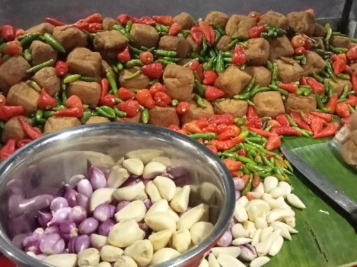 TAHU GEJROT PAK DE, Cipadu Larangan Tangerang - GoFood