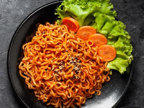 Mie Level Pedas Mitsukobana - GoFood