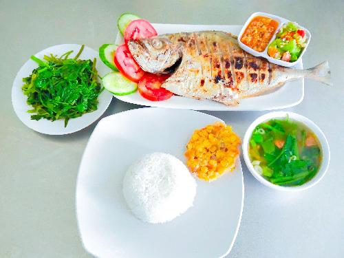 Torang Pe Selera - Ikan Bakar Khas Manado, Setiabudi - GoFood