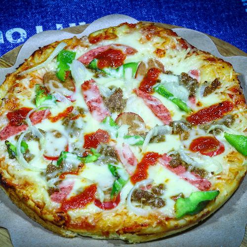 Joglo Pitzza & Steak, Sanden - GoFood